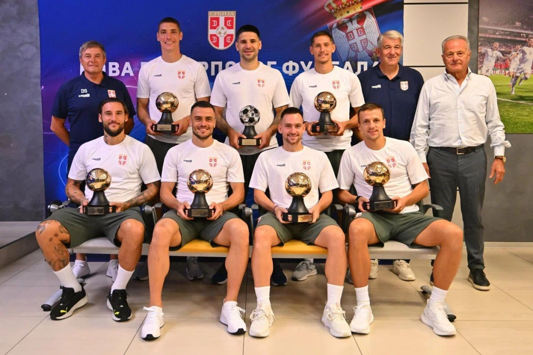 FSS uručio Zlatne i Dijamanstke lopte srpskim reprezentativcima (FOTO ...