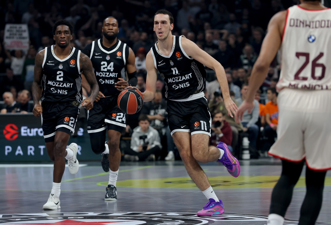 Užas! Povredio se Pokuševski, iznet sa terena - Sportinjo