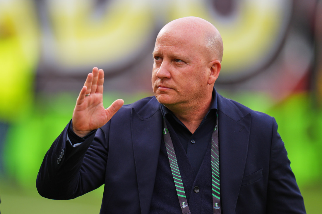 Urnebesno! Dirigent Nikolić, prva violina Jović - AEK potvrdio velike ...